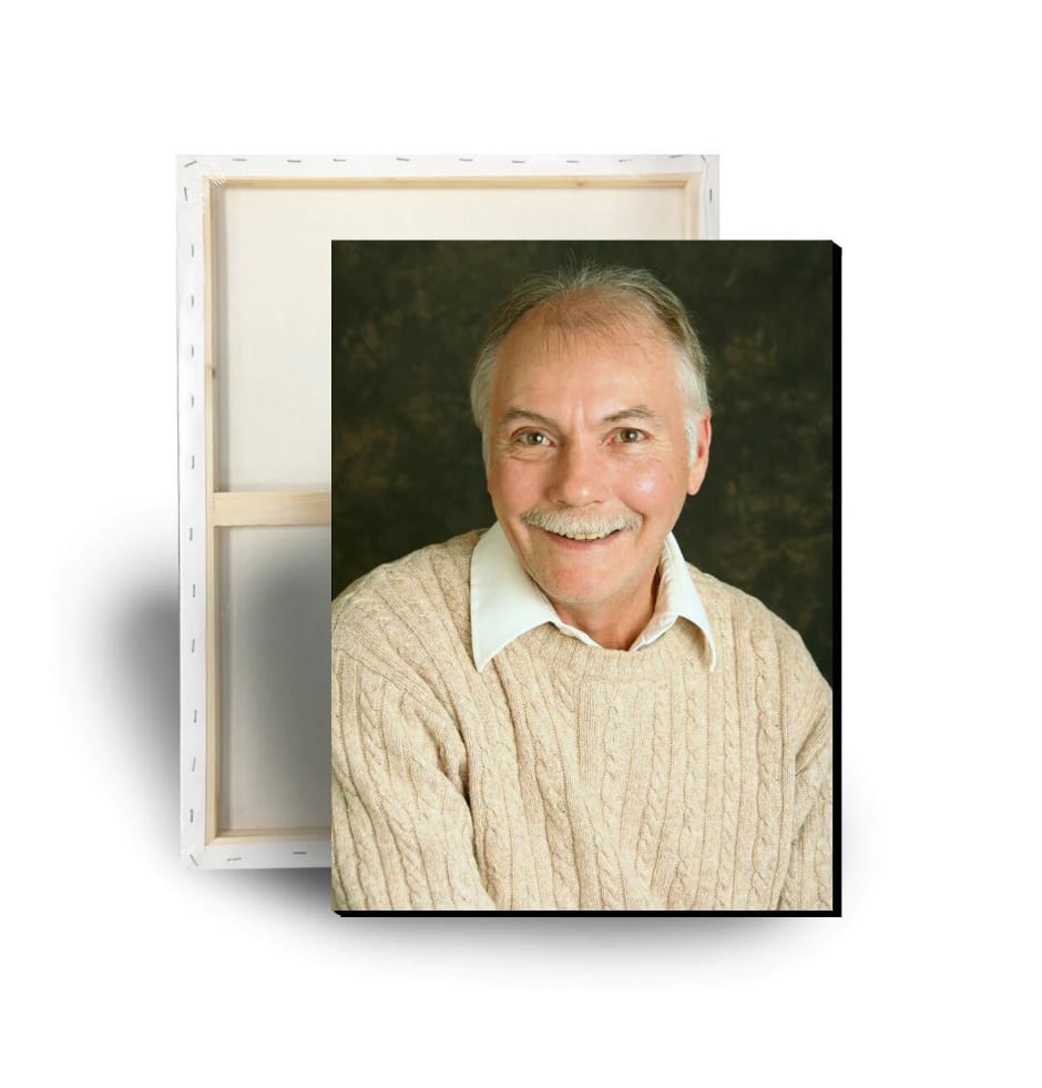 Funeral Portrait On Canvas Copie Rive sud